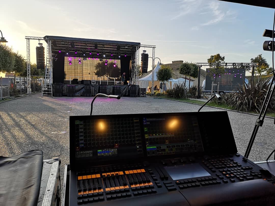 SPÉCIALISTE LOCATION RETRO GAME - Esil-games